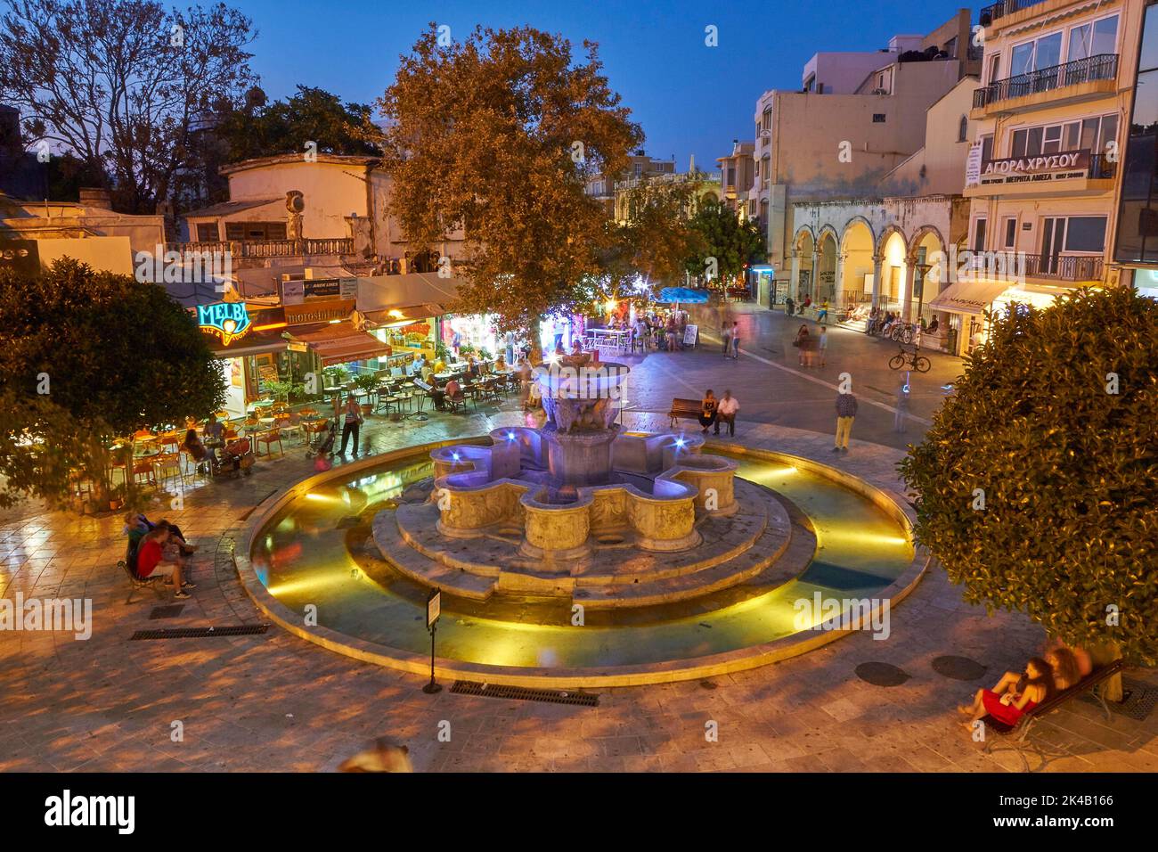 Night shot, blue evening sky, artificial lighting, Venetian Morosini ...