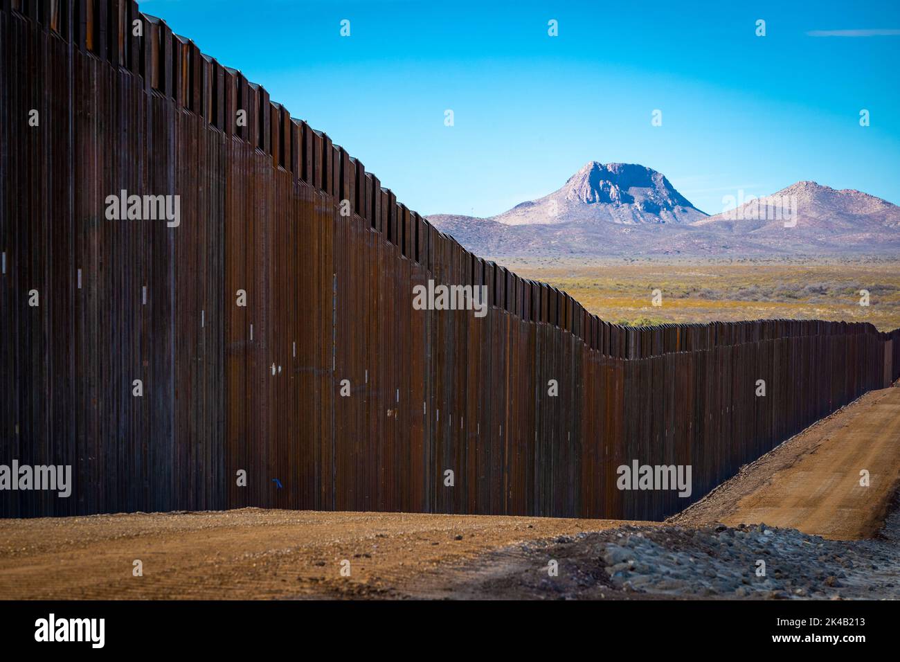 Recently constructed panels at the new border wall system project east ...