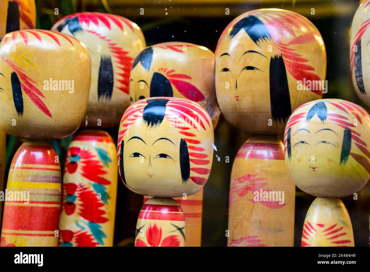 Japanese kokeshi dolls hi-res stock photography and images - Alamy