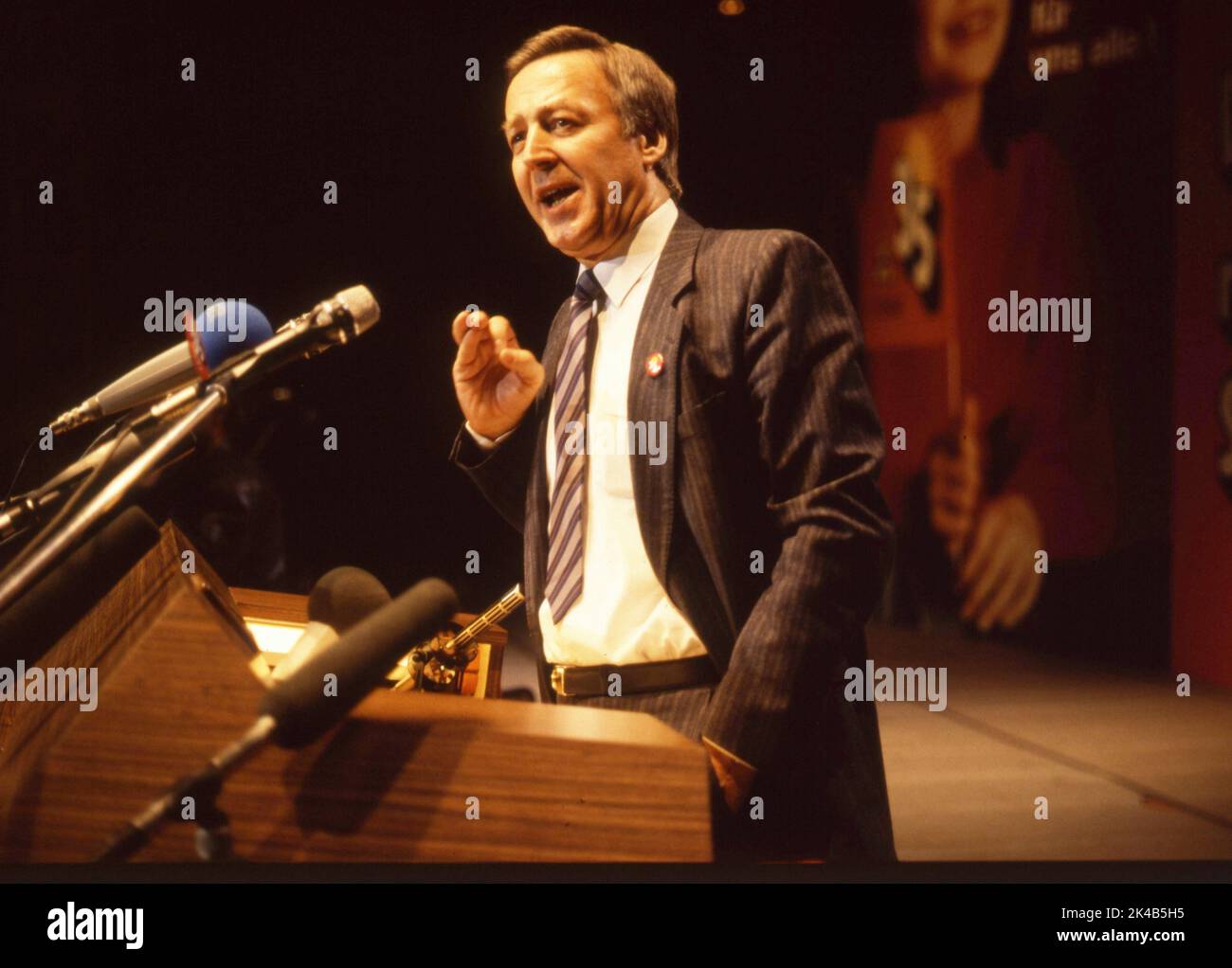 Ruhr area IG Metall rally on the 35-hour week Franz Steinkuehler ca ...