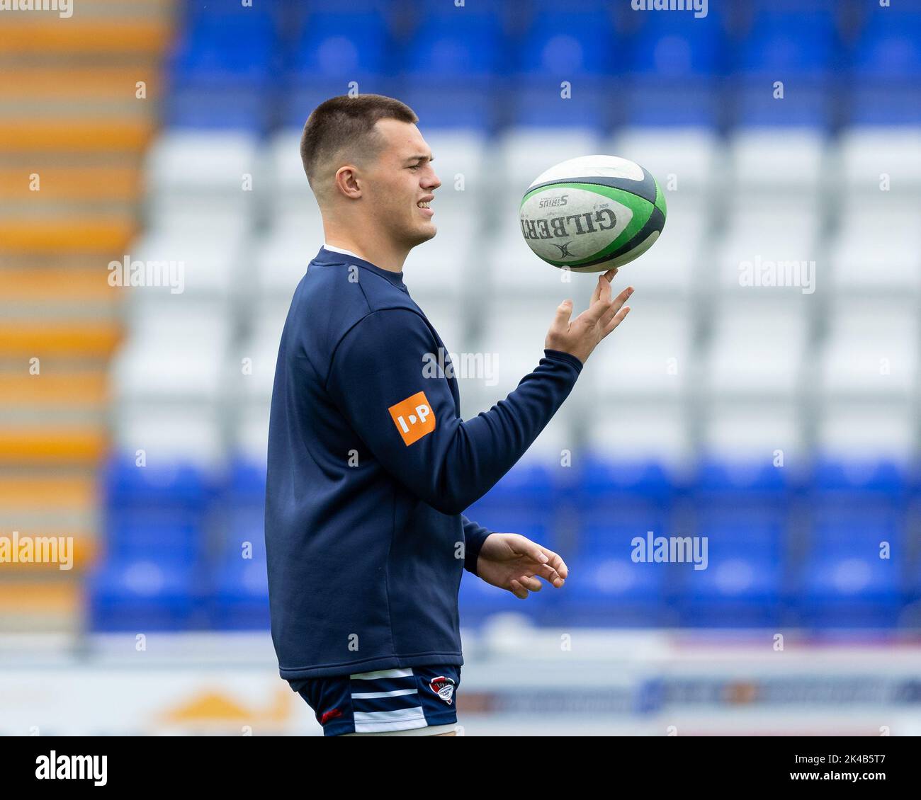 Lucas titherington of coventry rugby hi-res stock photography and ...