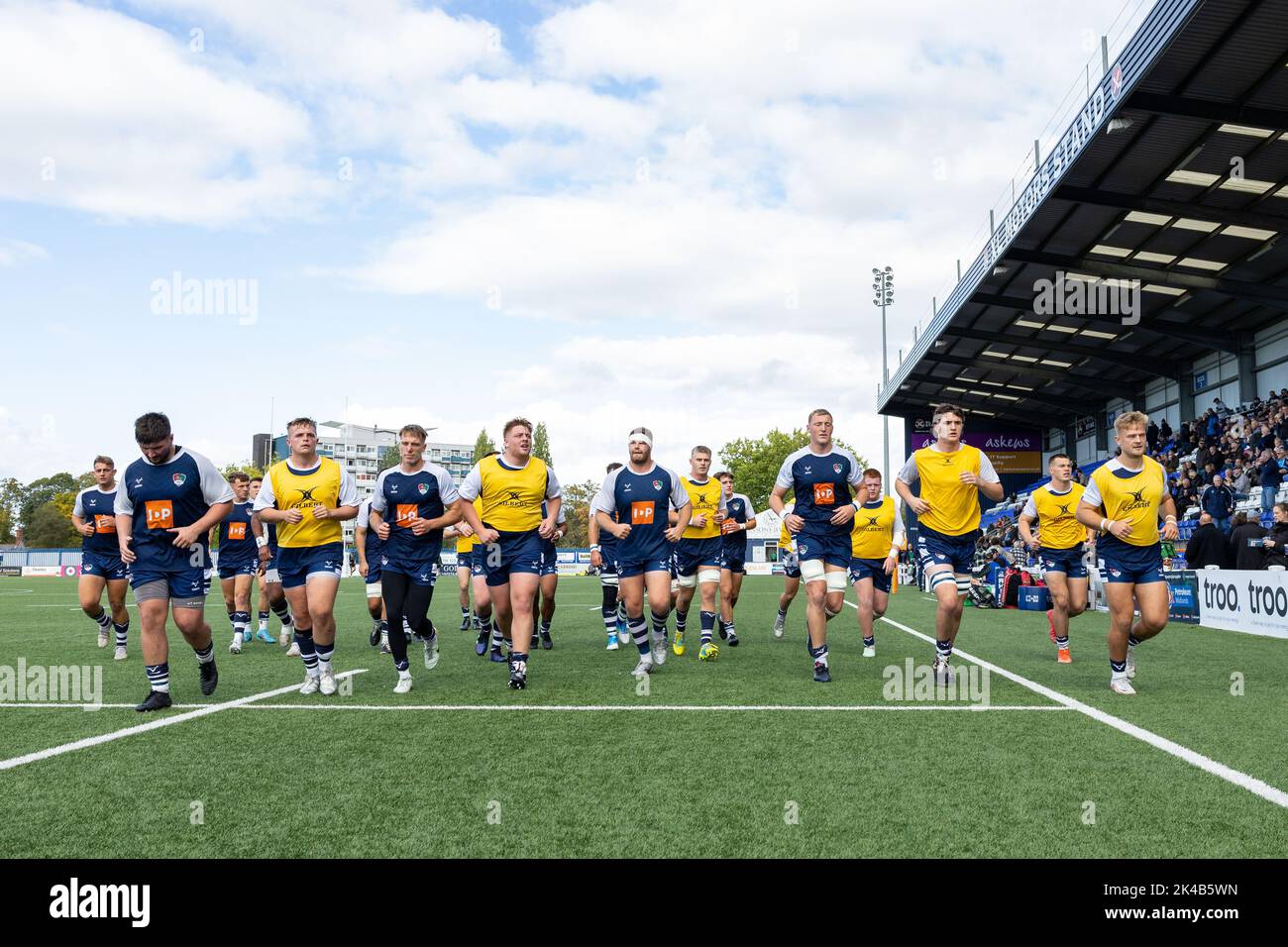 Coventry Rugby players run back to the changing room, ahead of kick off ...
