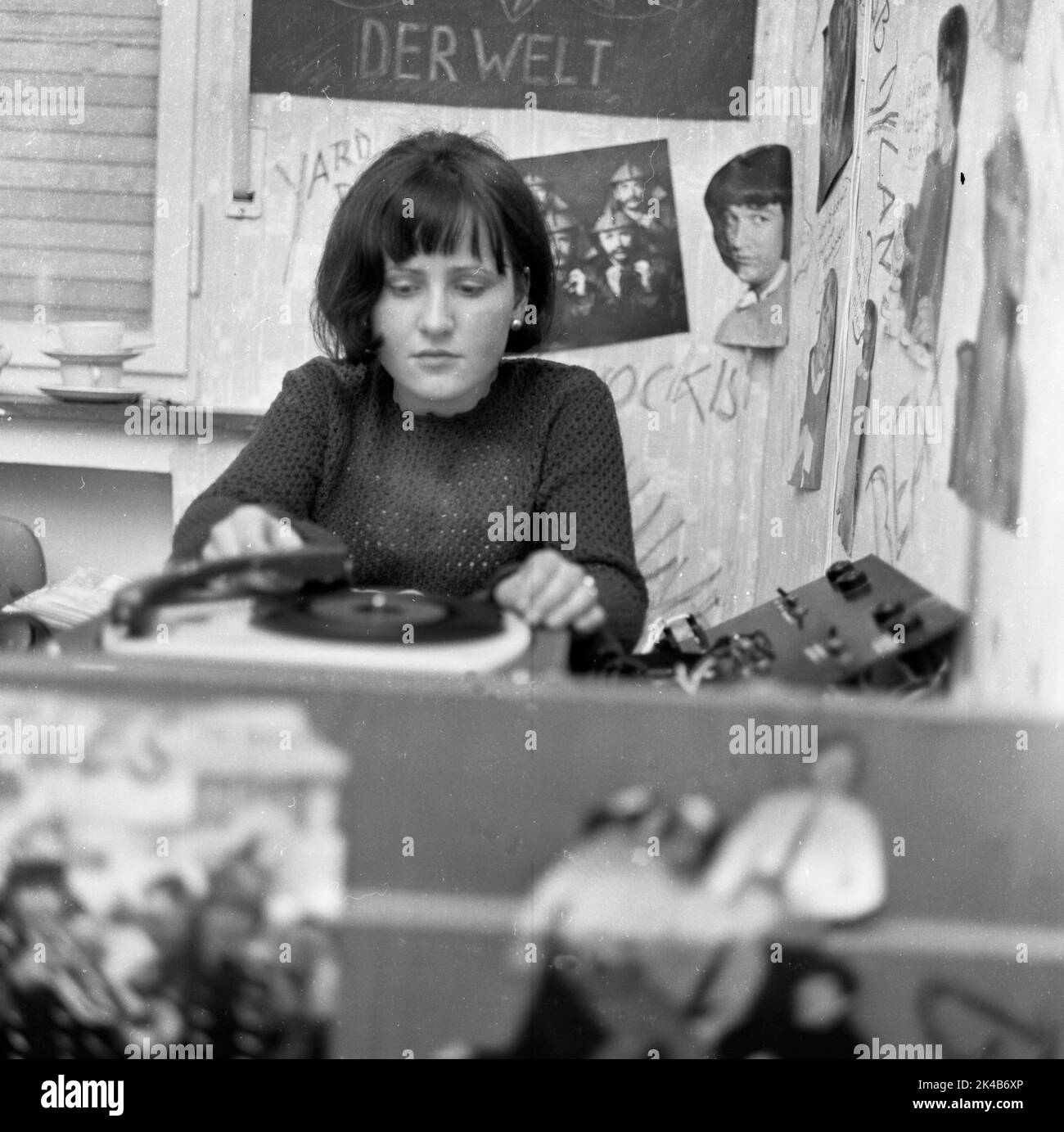 In the Ruhr area, young people on their own initiative, here in 1966 in ...