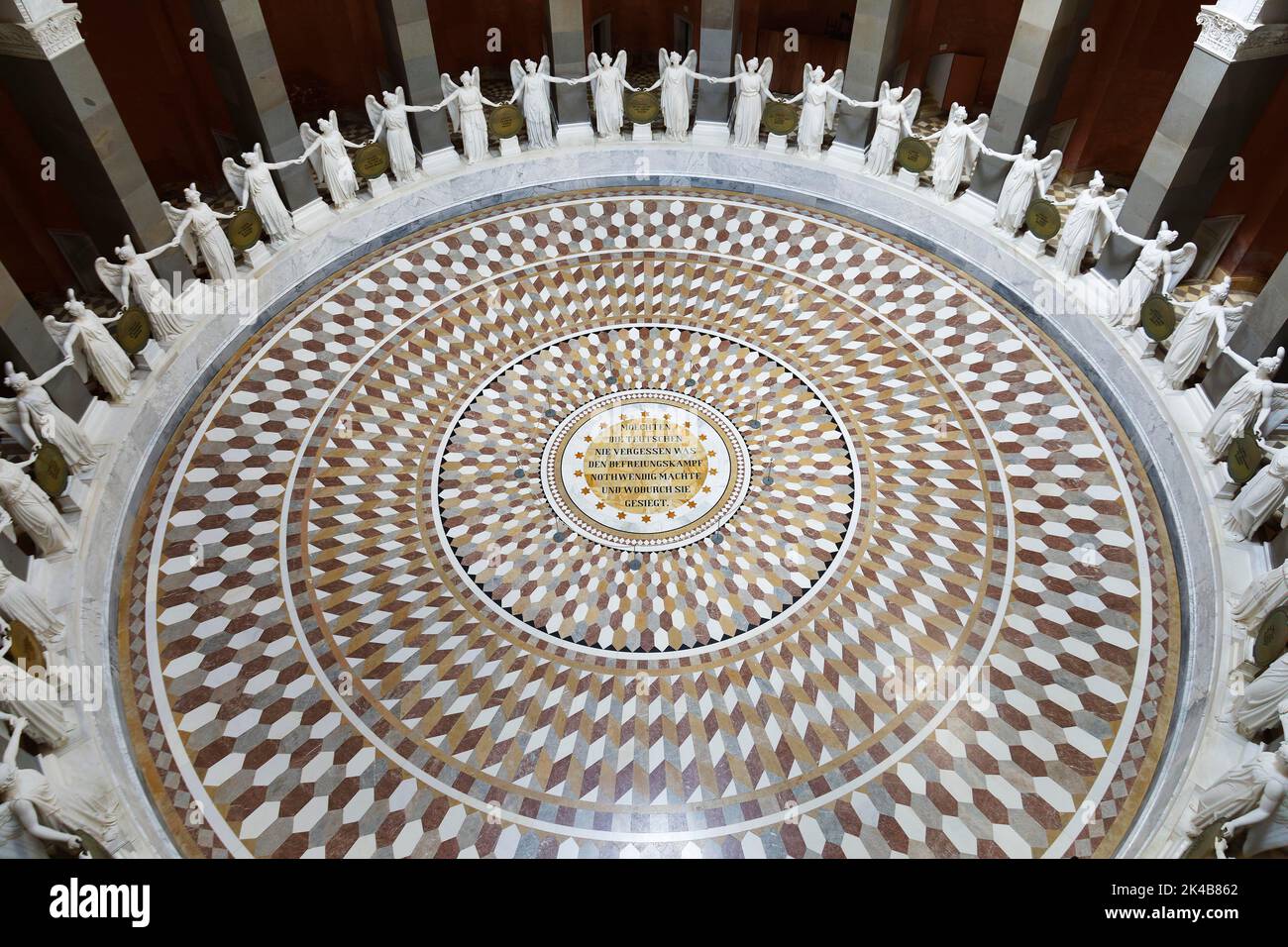 Interior, hall with a total of 34 angels, victory goddesses 3, 3 metres ...