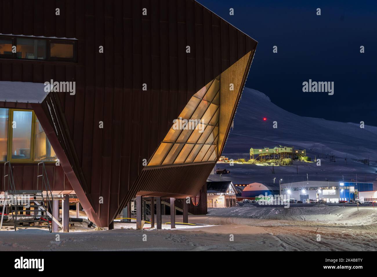 Copper facade hi-res stock photography and images - Alamy