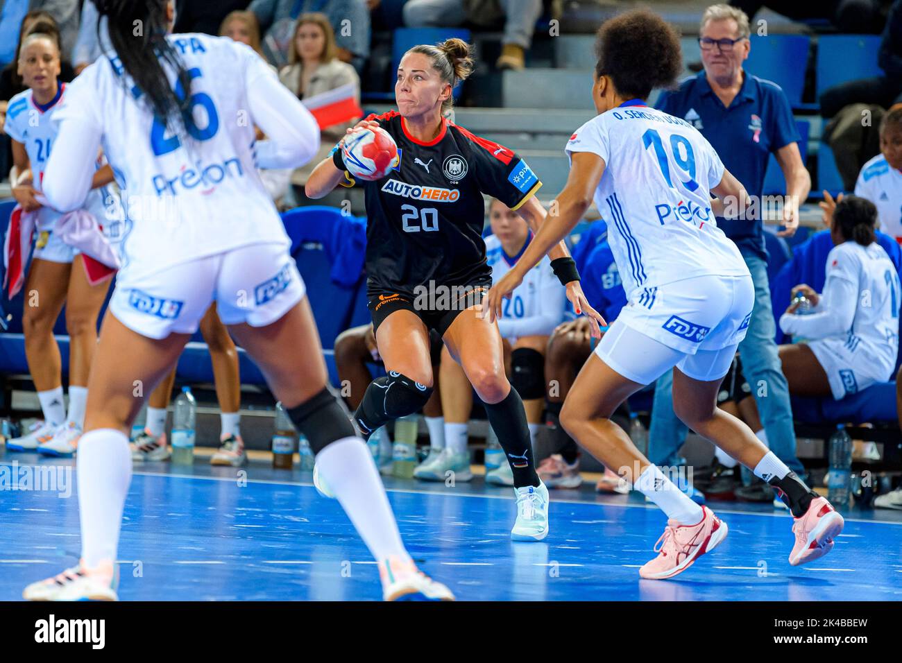 Metz, France. 30th Sep, 2022. Handball, Women: International, France ...