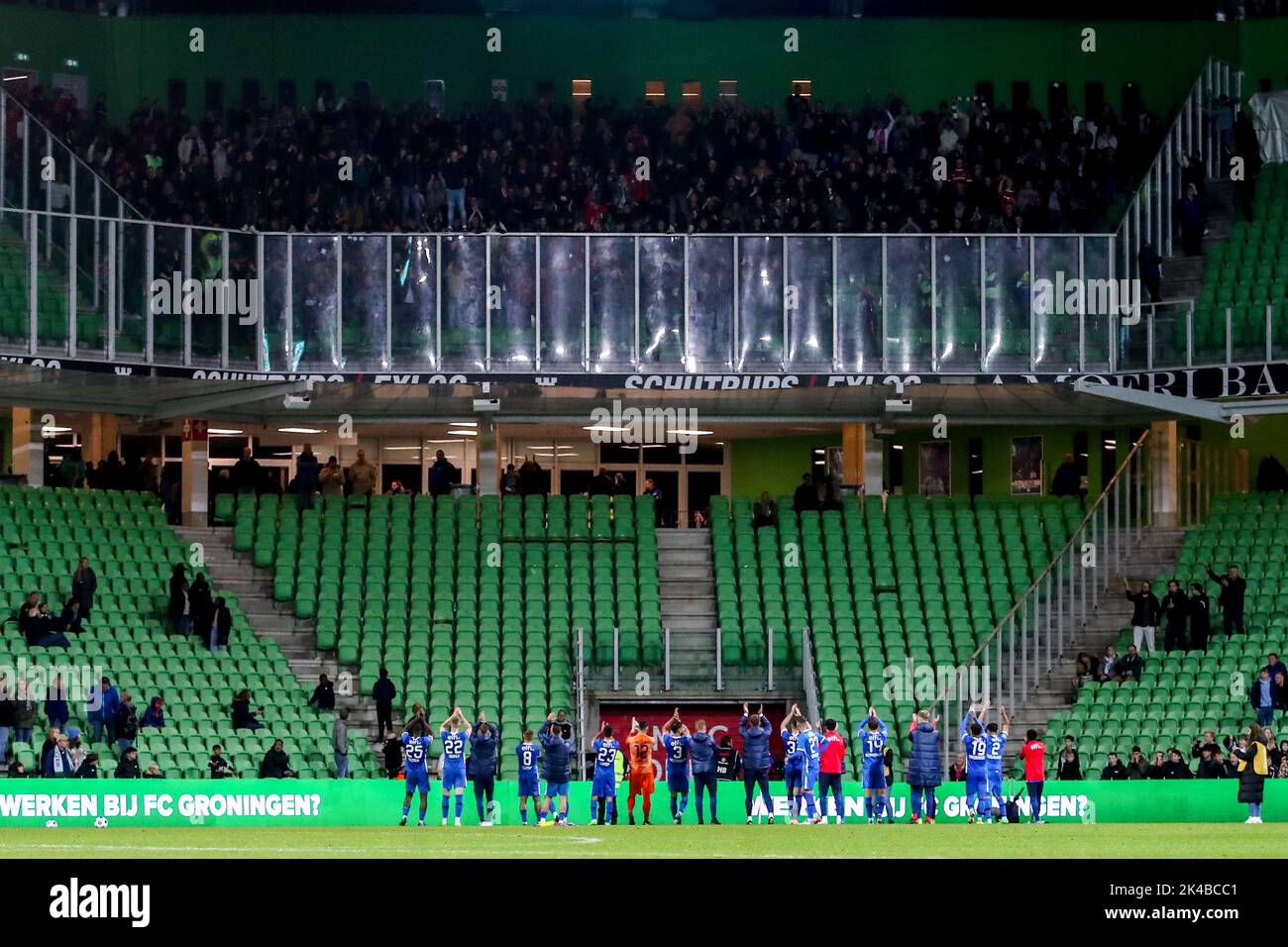 GRONINGEN, NETHERLANDS - OCTOBER 1: Players of AZ Alkmaar thanking the ...