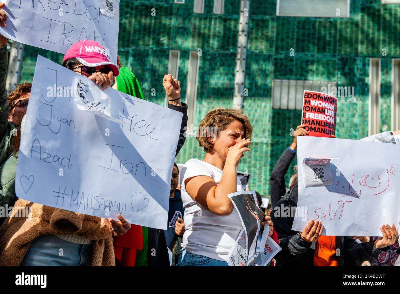 Iran protest abroad hi-res stock photography and images - Alamy