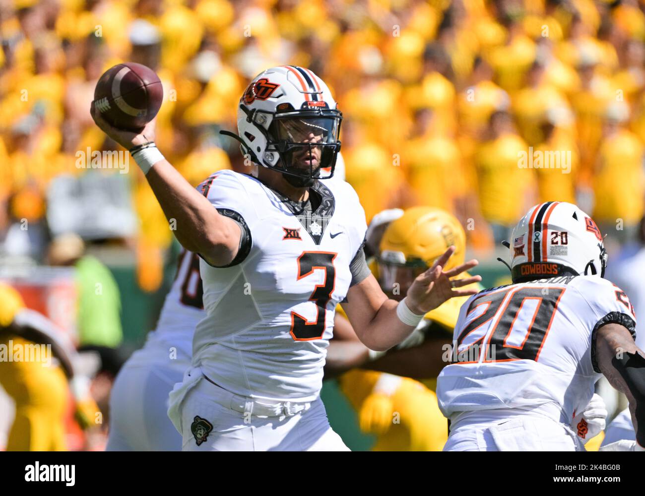 Waco, Texas, USA. 1st Oct, 2022. Oklahoma State Cowboys quarterback ...