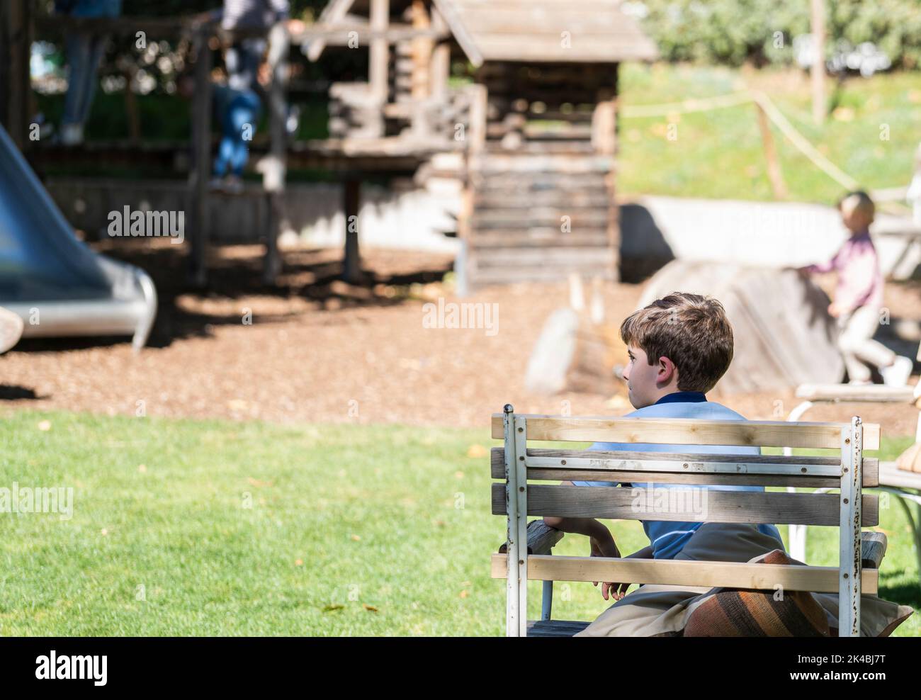 Bored children hi-res stock photography and images - Alamy