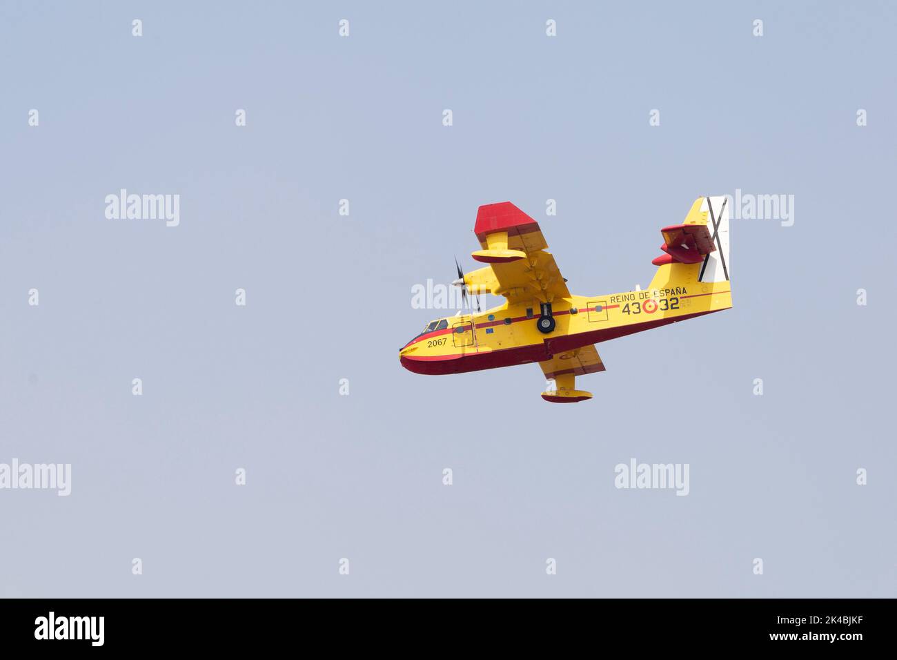 Firefighting aviator hi-res stock photography and images - Alamy