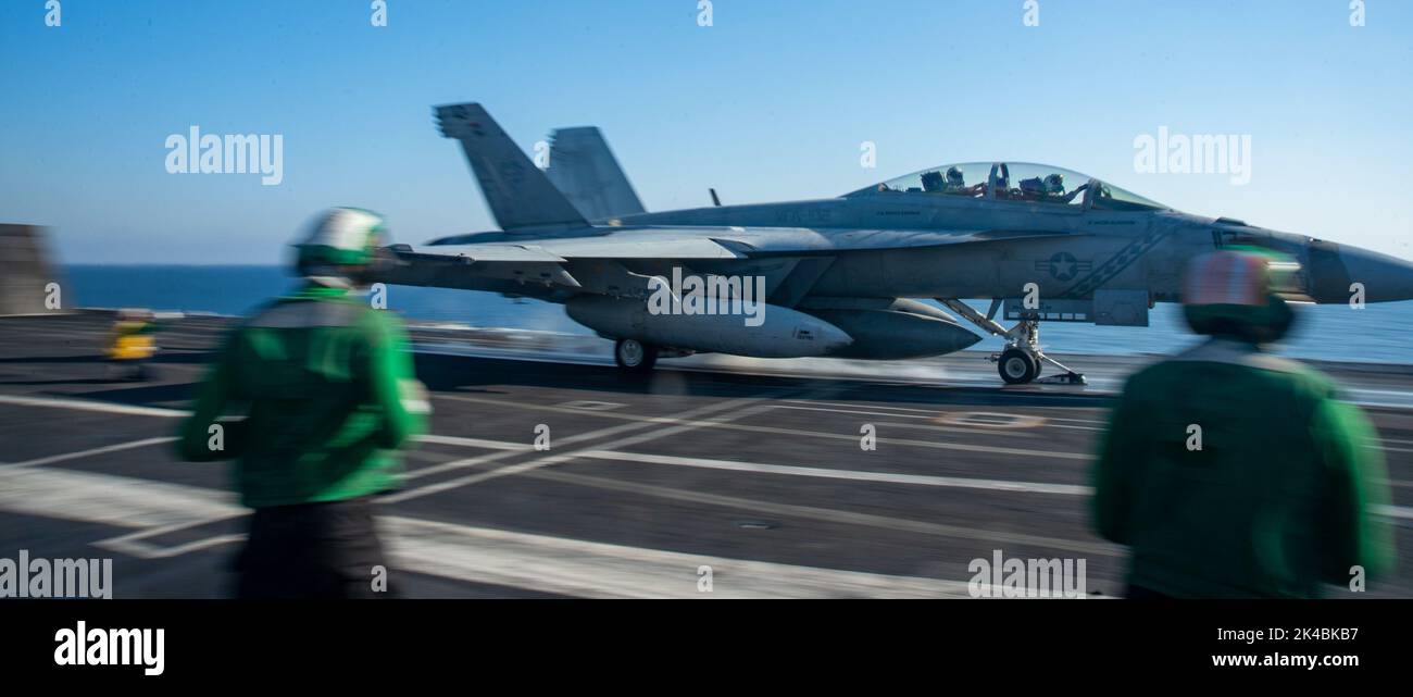 221001-N-YQ181-1225 WATERS EAST OF THE KOREAN PENINSULA (Oct. 1, 2022 ...