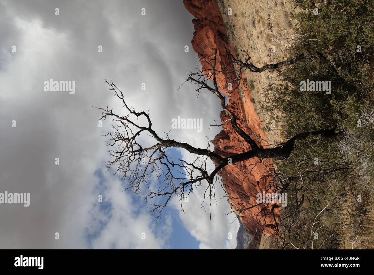 The cloudy day in Red Rock National Park, Las Vegas Stock Photo - Alamy