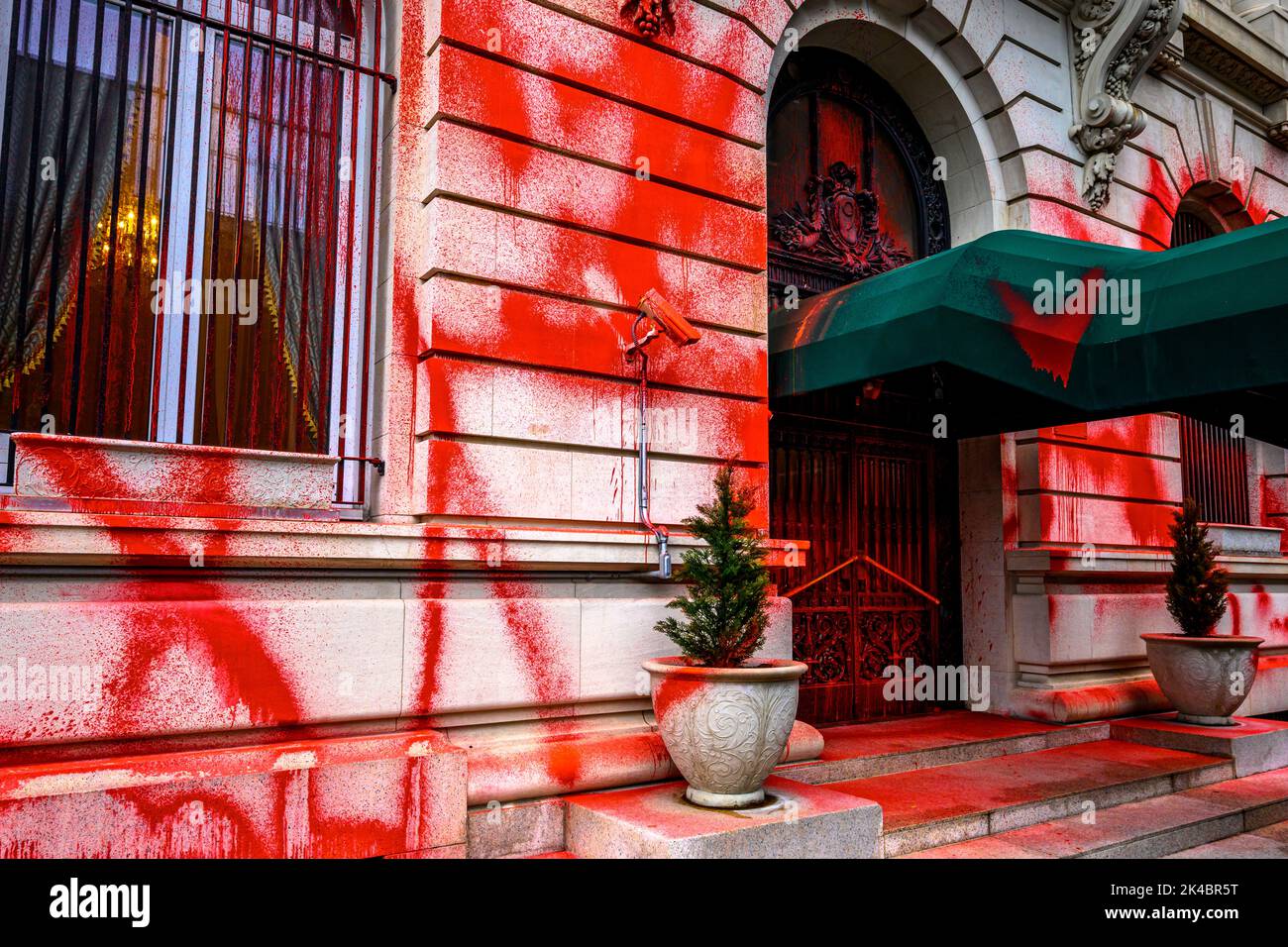 Sawages hi-res stock photography and images - Alamy