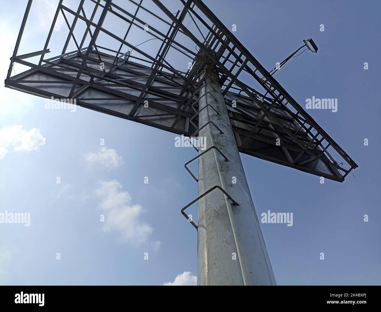 Steel structure billboard against hi-res stock photography and images ...