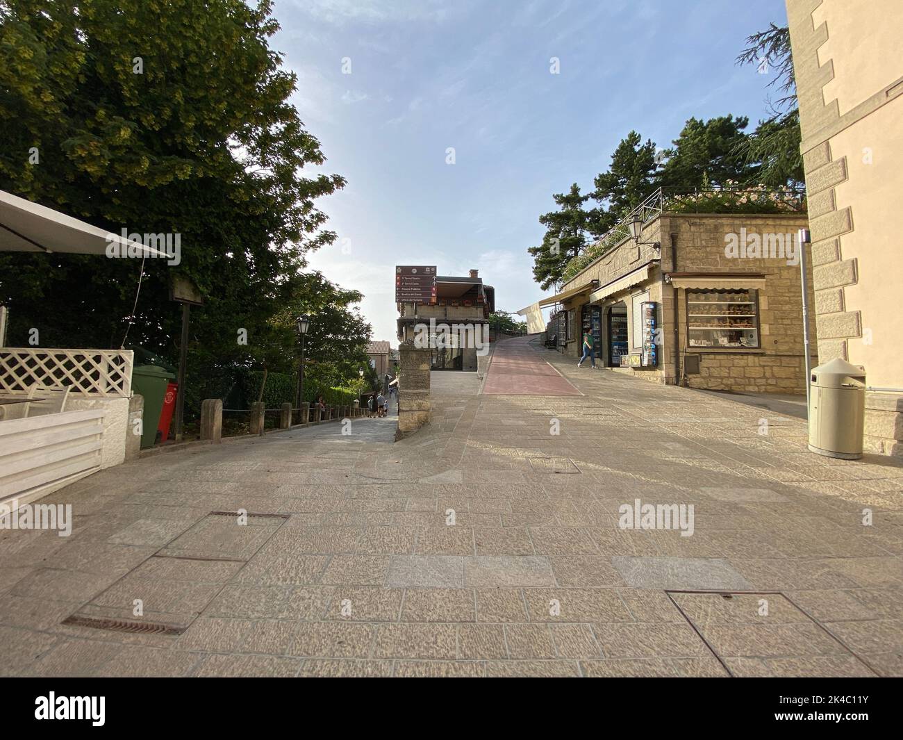 Two uphill and downhill roads in the historic center Stock Photo - Alamy