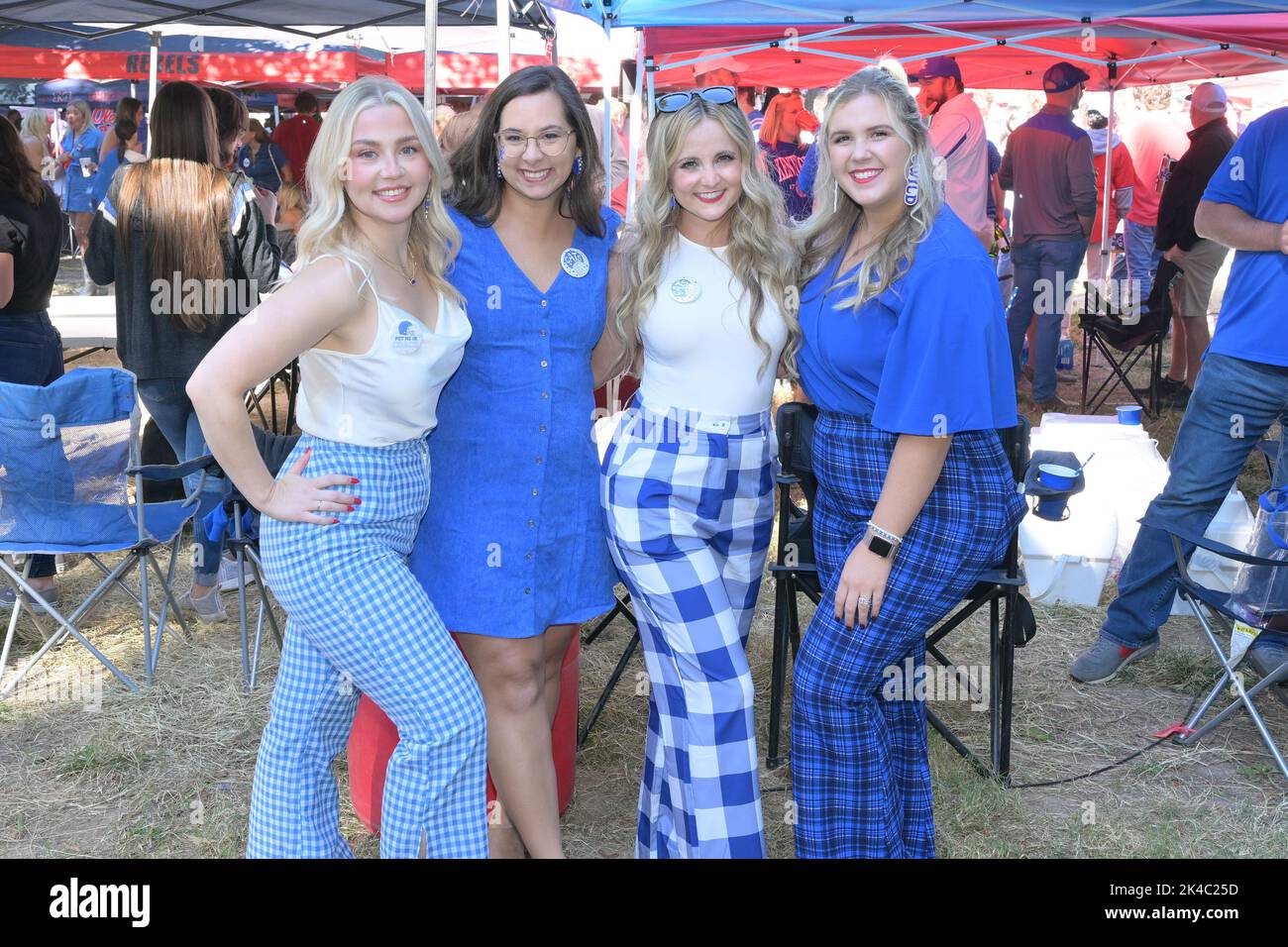 Oxford, MS, USA. 01st Oct, 2022. The Grove tailgating party Kentucky ...