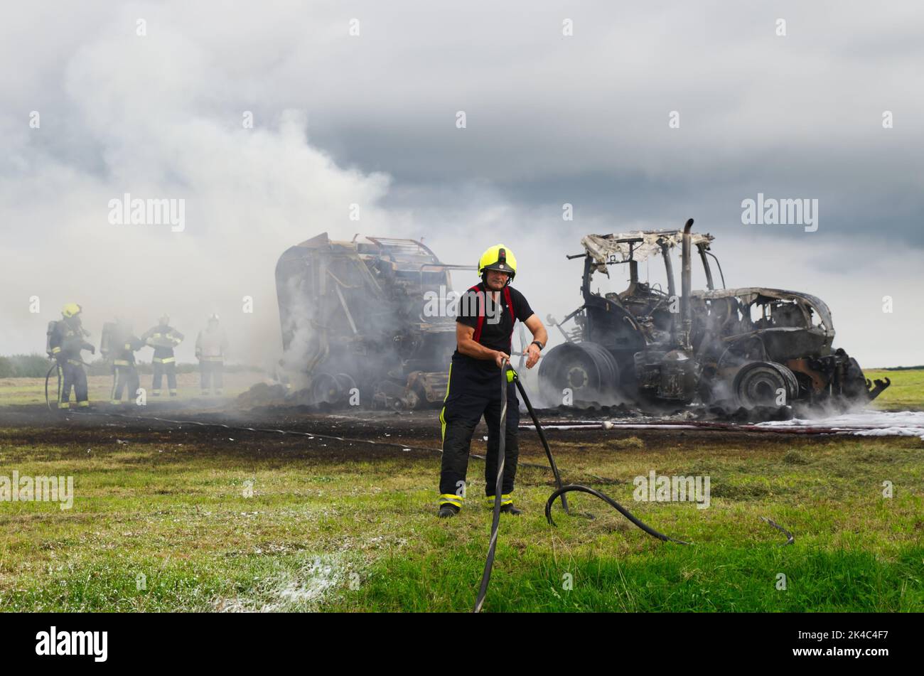 Hay farm equipment fire hi-res stock photography and images - Alamy