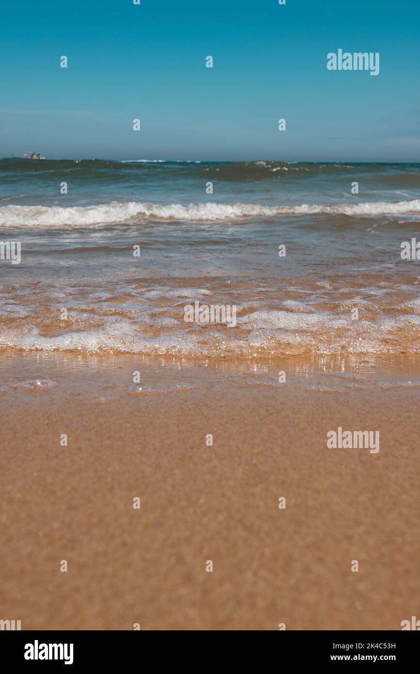 A big waves hitting the seashore Stock Photo - Alamy