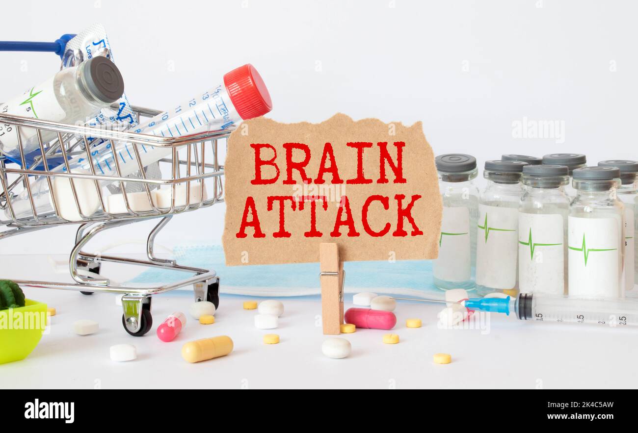 Stroke brain doctor treatment hi-res stock photography and images - Alamy