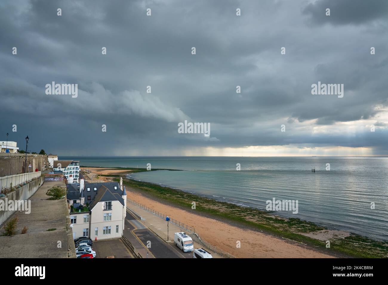 Ramsgate east cliff hi-res stock photography and images - Alamy