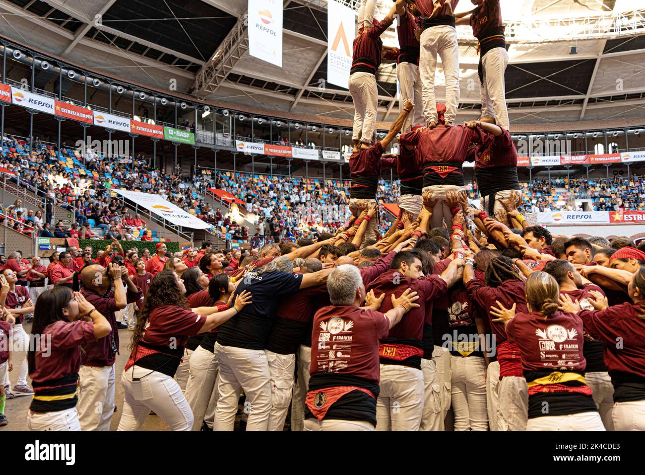 The first day of the twenty-eighth "concurs de castells", contest in ...