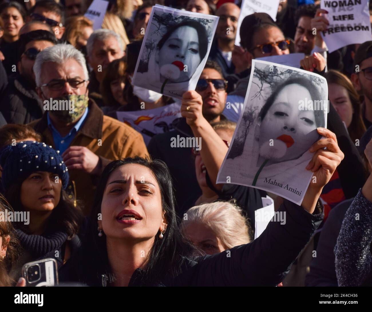 Portrait of mahsa amini hi-res stock photography and images - Alamy