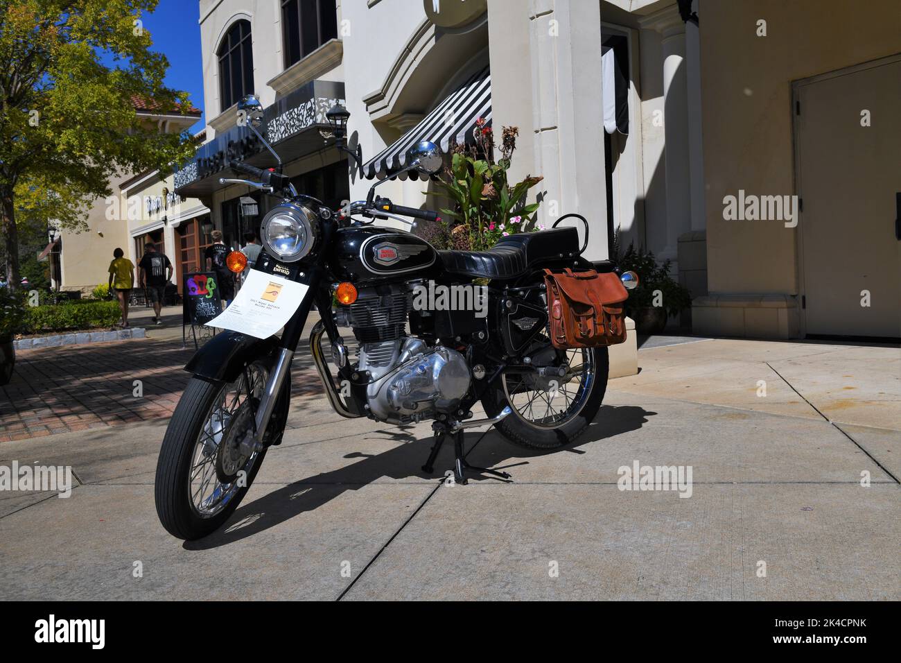 2017 Royal Enfield Bullet 500 motorcycle Stock Photo - Alamy