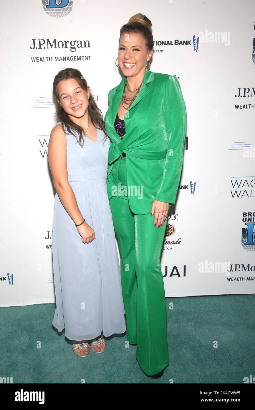 Los Angeles, Ca. 1st Oct, 2022. Beatrix Carlin Sweetin-Coyle and Jodie ...