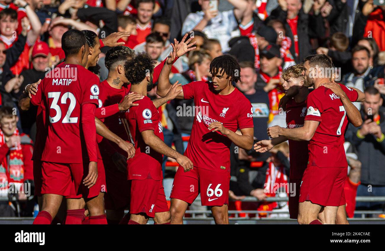 2022 liverpool celebrate goal hi-res stock photography and images - Alamy