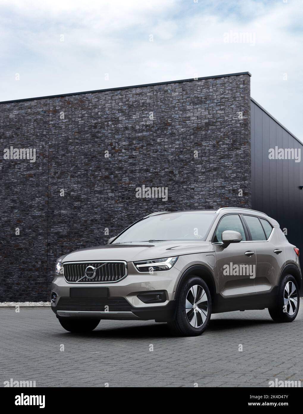 Volvo show room hi-res stock photography and images - Alamy