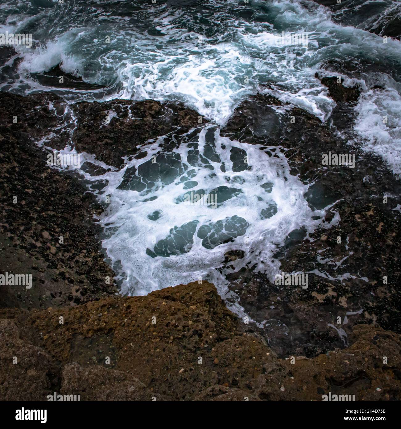 Pits shore hi-res stock photography and images - Alamy