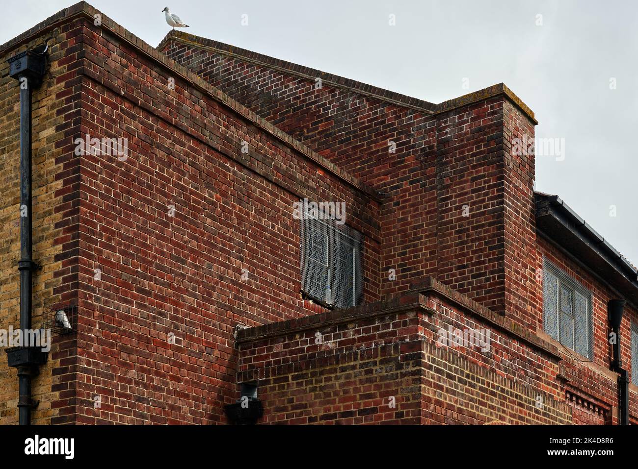 The outside view of The Shul building in Cliftonville Margate - a disused synagogue Stock Photo ...