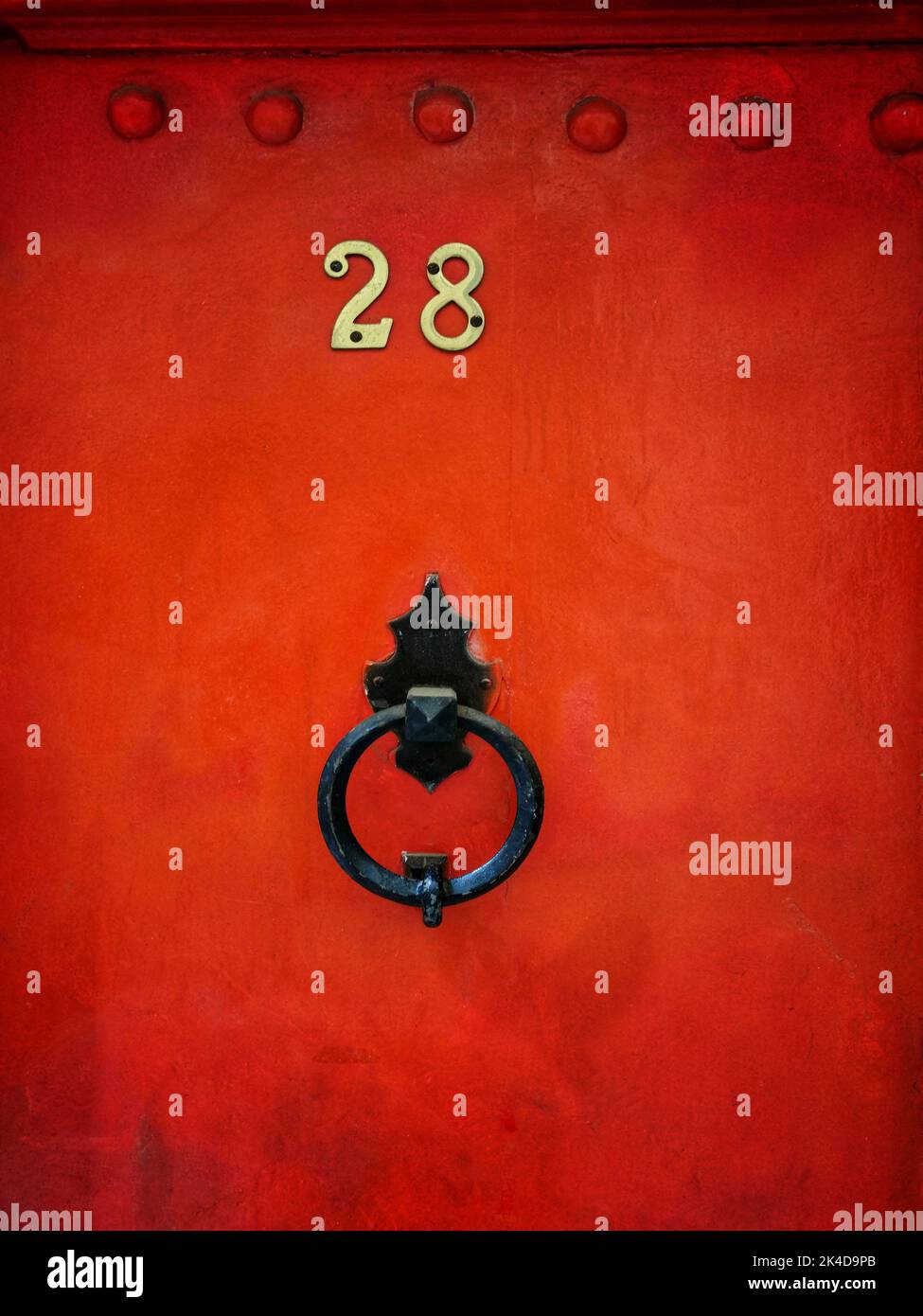 Number 28 door hi-res stock photography and images - Alamy