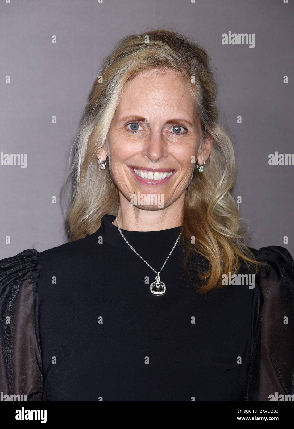 Los Angeles, California, USA. 01st Oct, 2022. Mary Alice Hatch arriving ...