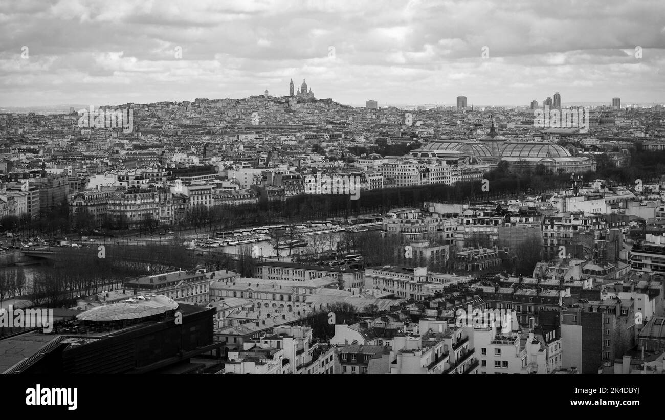 Paris cityscape skyline view Black and White Stock Photos & Images - Alamy