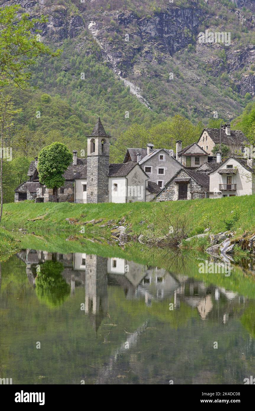 traditional Village of Ritorto in Val Bavona,Ticino Canton,Switzerland ...