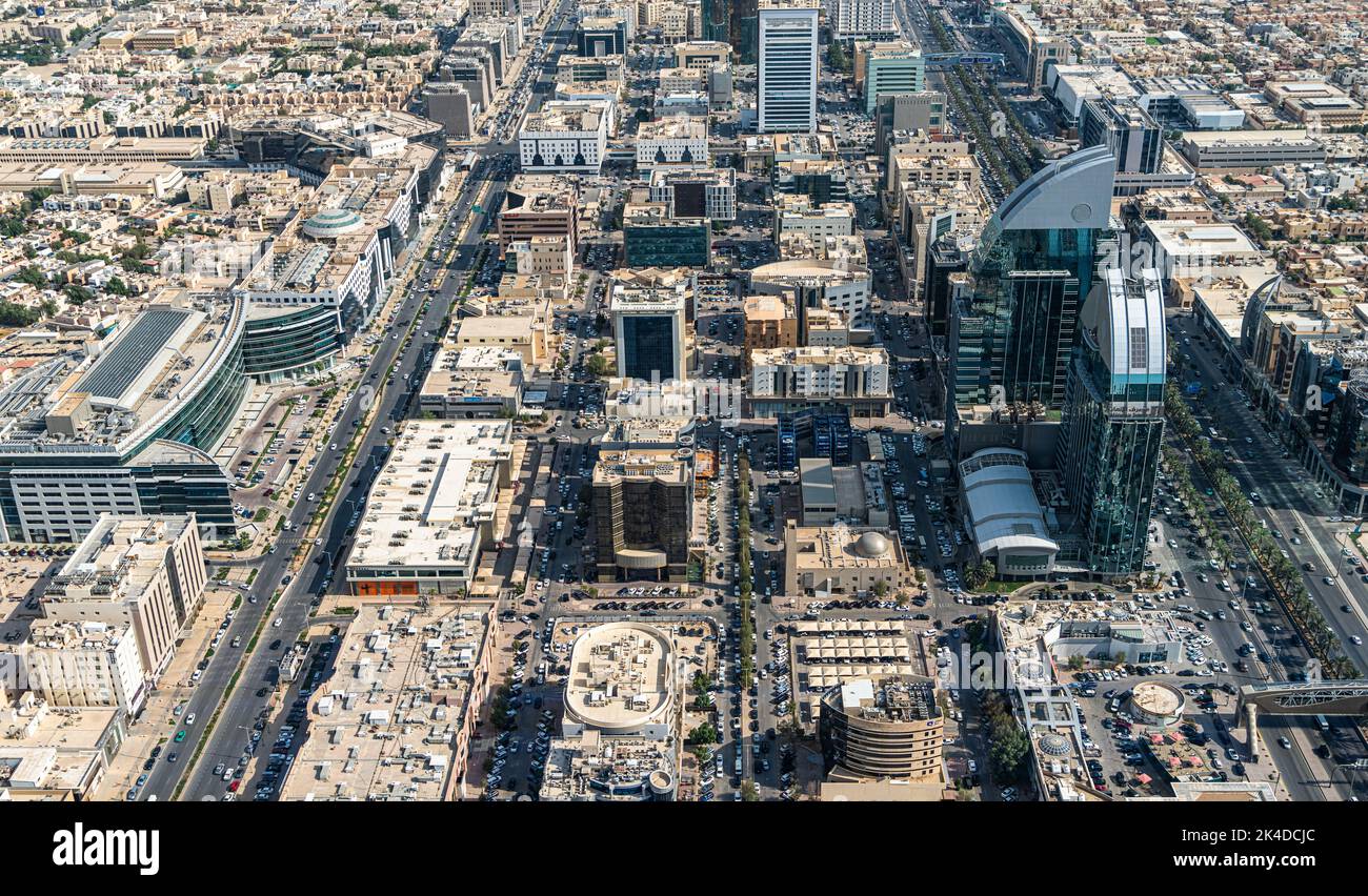 Riyadh skyline at day hi-res stock photography and images - Alamy