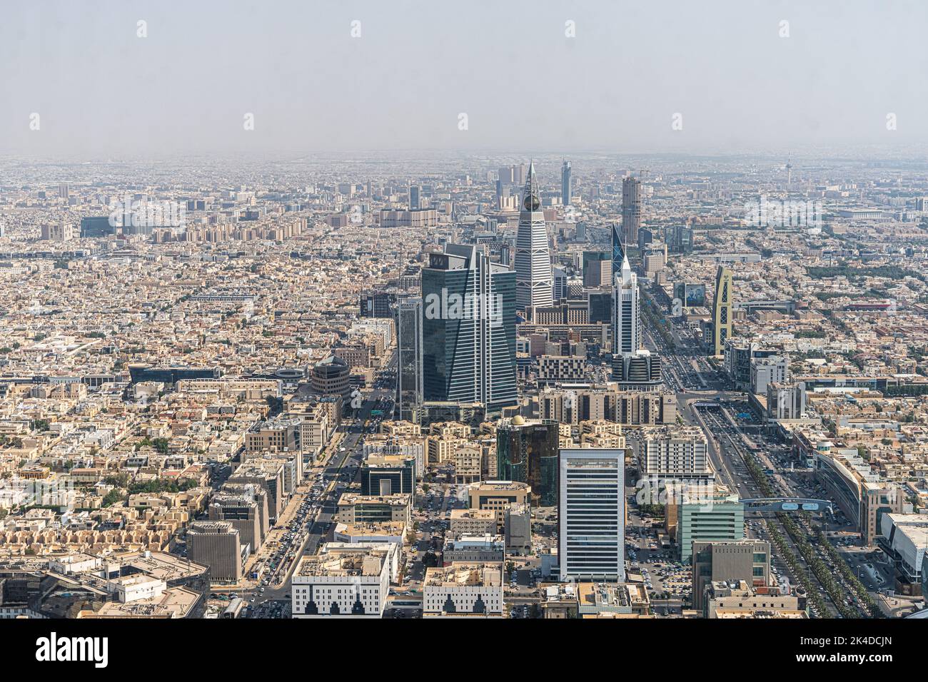 Riyadh skyline at day hi-res stock photography and images - Alamy