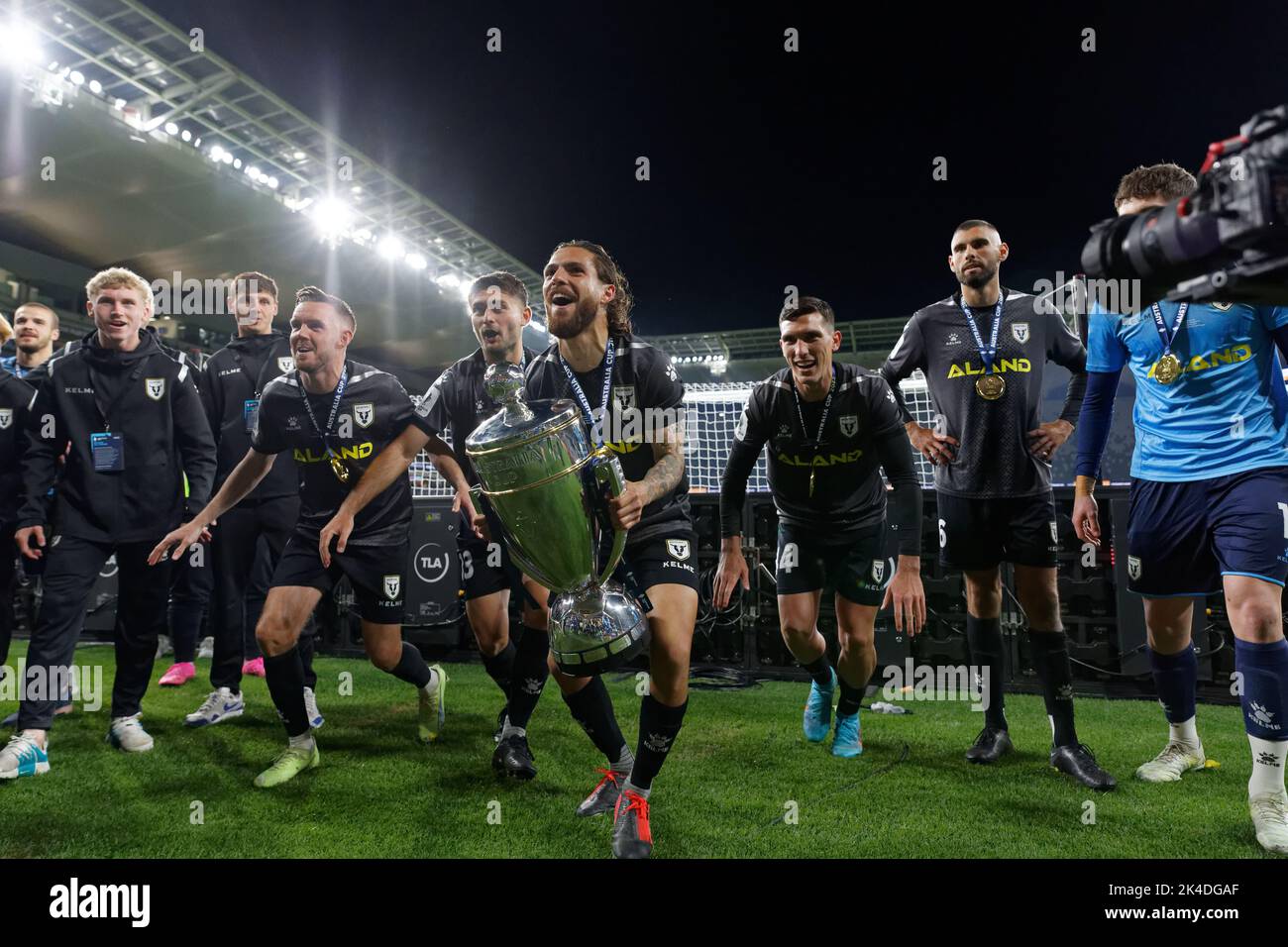 SYDNEY, AUSTRALIA - OCTOBER 1: Danny De Silva of Macarthur FC ...