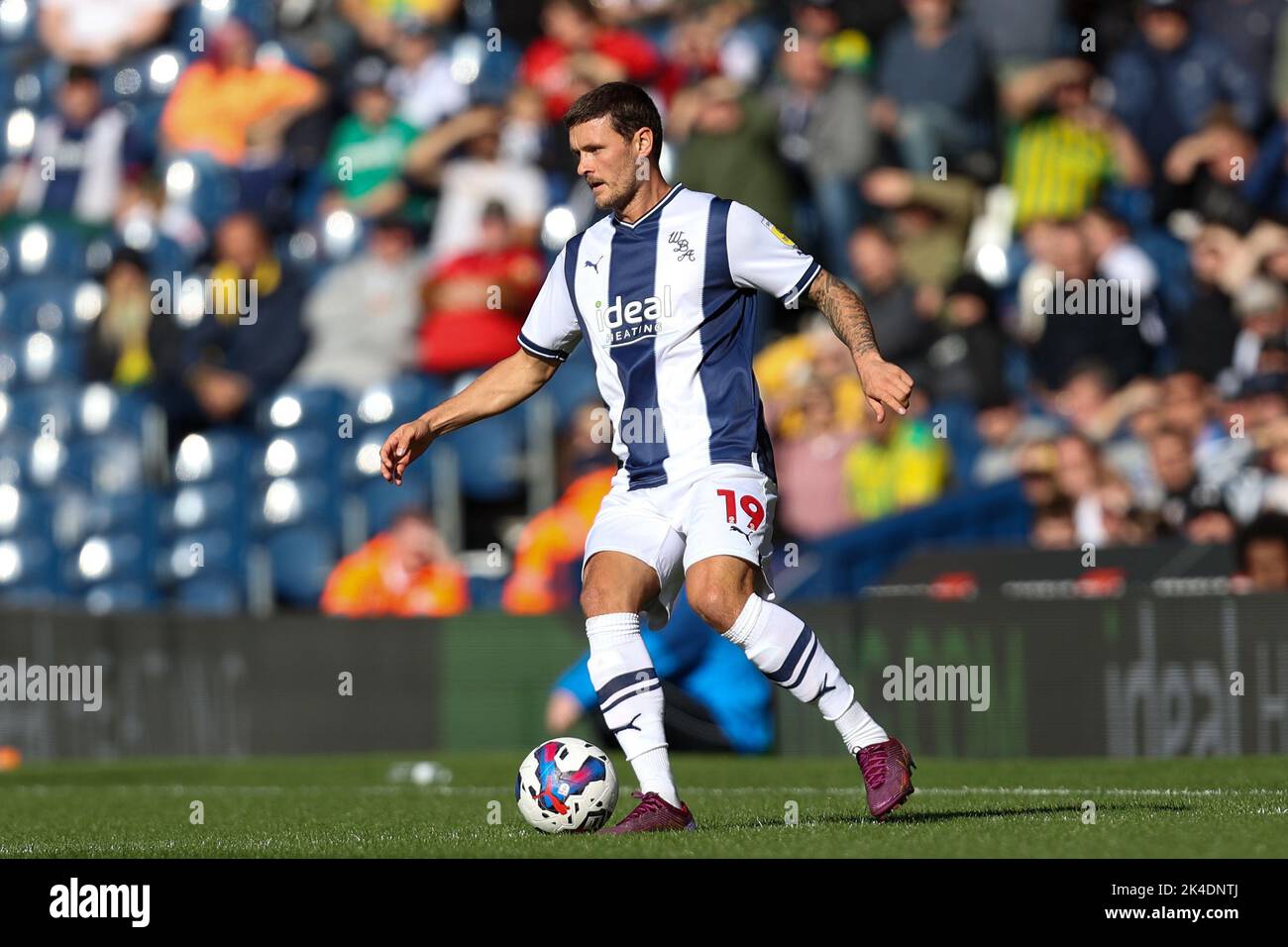 John Swift #19 of West Bromwich Albion dribbles the ball during the Sky ...