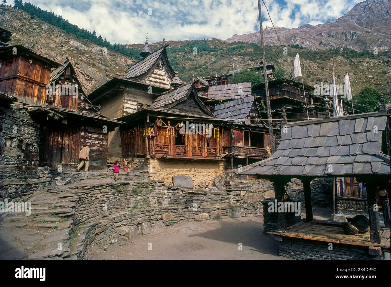 View of a traditional Himalayan village Kamru in Sangla valley state ...