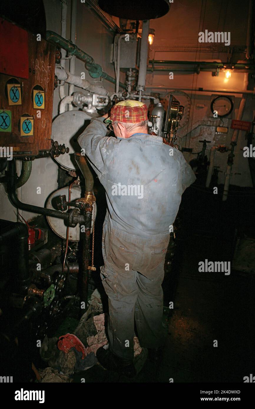 Steamship shieldhall hi-res stock photography and images - Alamy
