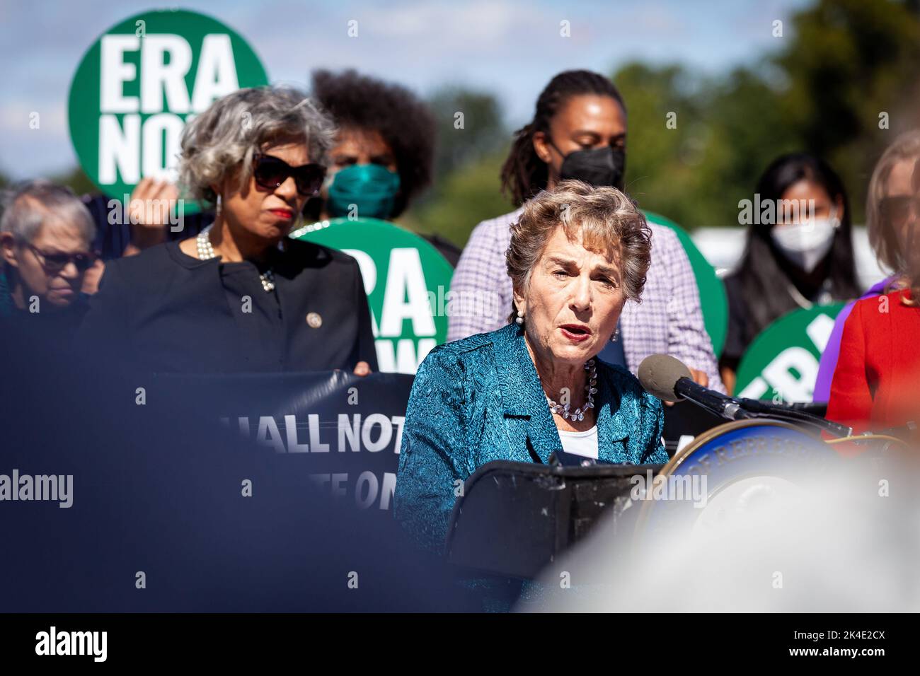 Ellie smeal hi-res stock photography and images - Alamy