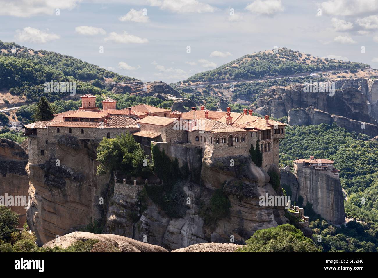 Cliff top monasteries hi-res stock photography and images - Alamy