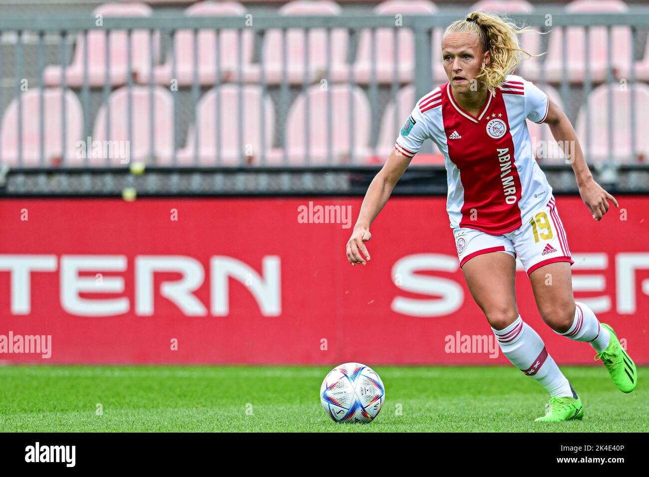 Hoekstra ajax hi-res stock photography and images - Alamy