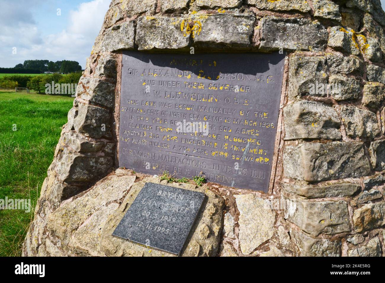 Conical Monument on Freiston Shore, Lincolnshire, England, UK Stock ...