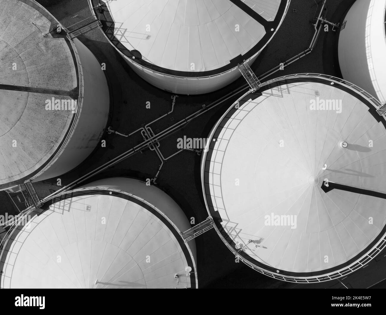 Liquid or gas storage silos. Heavy industry industrial tank container ...