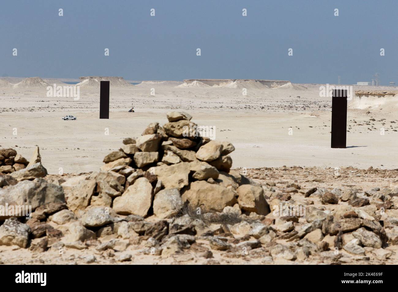 Richard serra qatar east west west east hi-res stock photography and ...