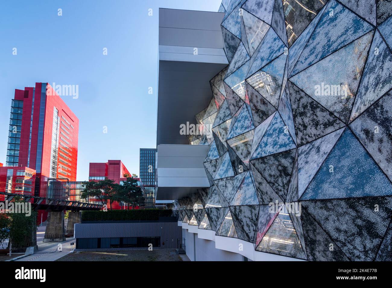 Esch-sur-Alzette (Esch-Uelzecht, Esch an der Alzette, Esch an der Alzig ...